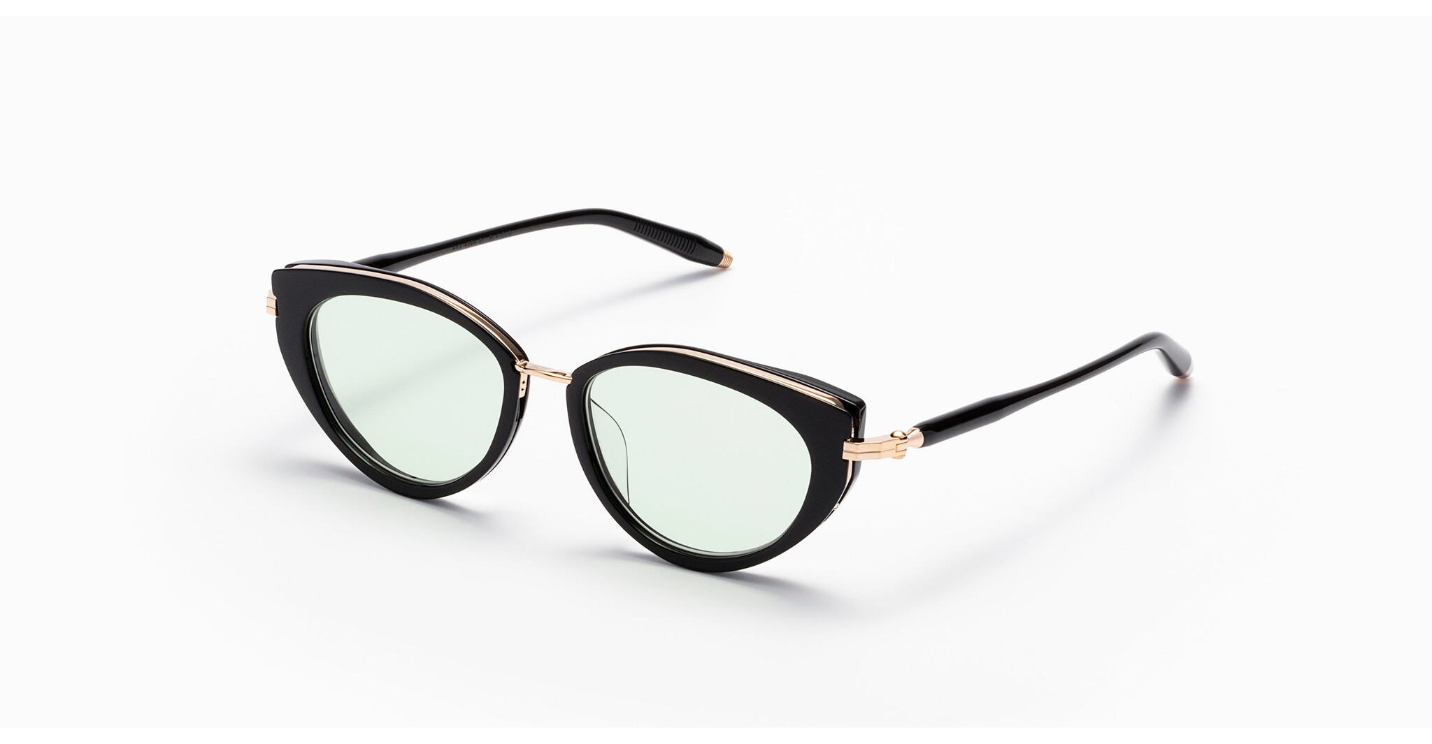 Akoni ATHENA – Dan Deutsch Optical Outlook